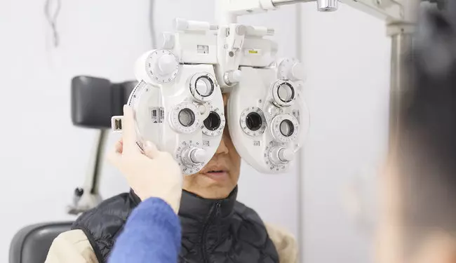 Study: More Than 50% of People With MS Report at Least 5 Vision Issues ...